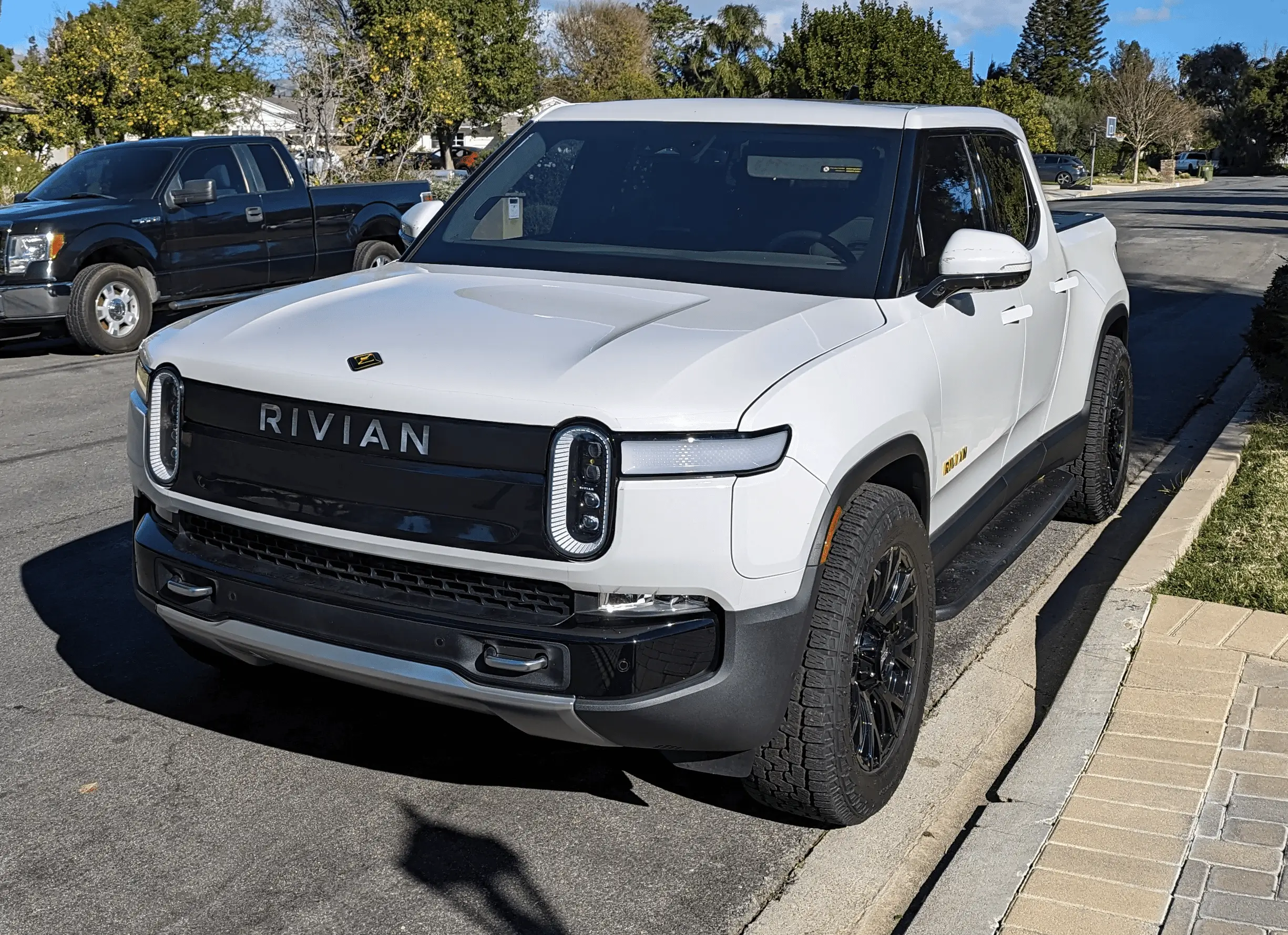 Rivian Front Headlights Design | Page 3 | Rivian Forum - R1T R1S R2 R3 ...
