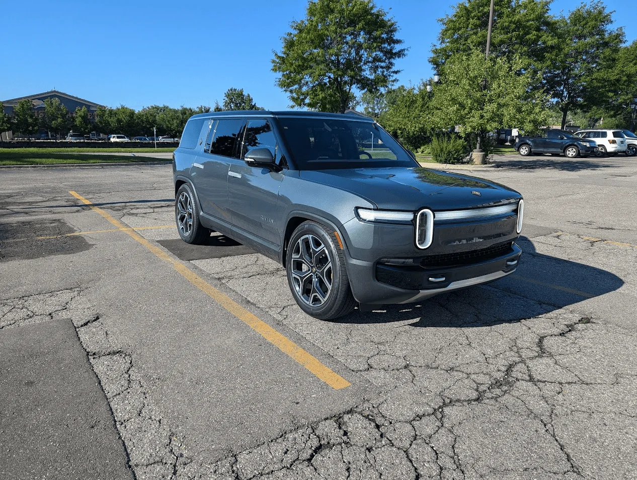 Had a Gen2 demo drive today | Rivian Forum - R1T R1S R2 R3 News, Specs ...