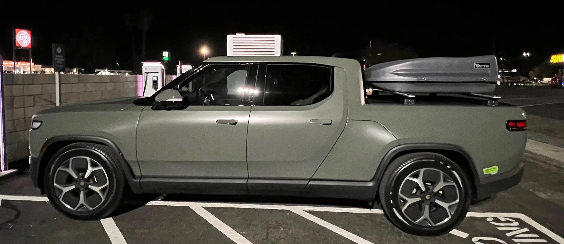 Cargo box that fits the bed length: Thule Sidekick | Page 2 | Rivian ...