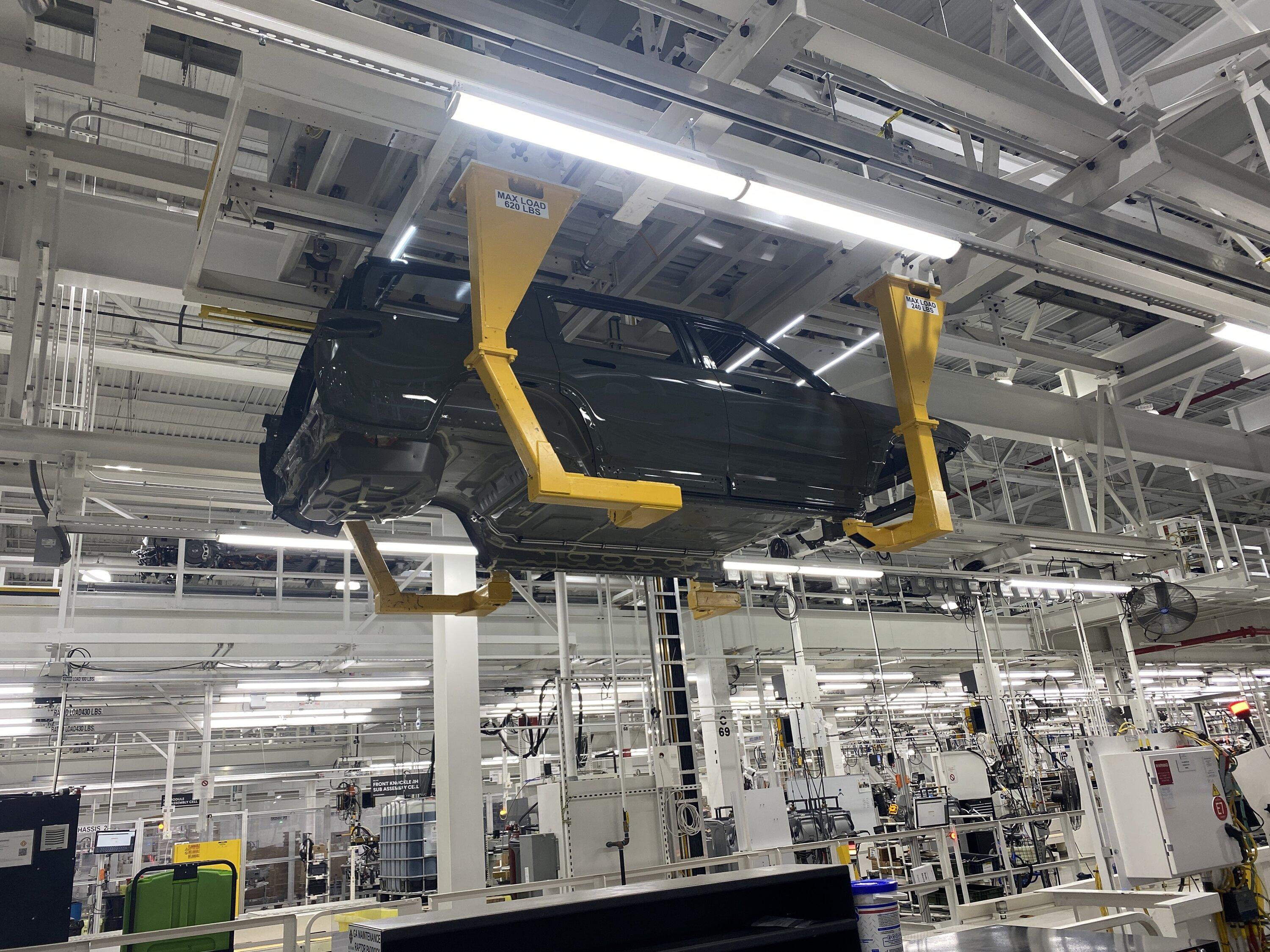Rivian Holiday Family Day - Our self guided tour of the factory floor ...