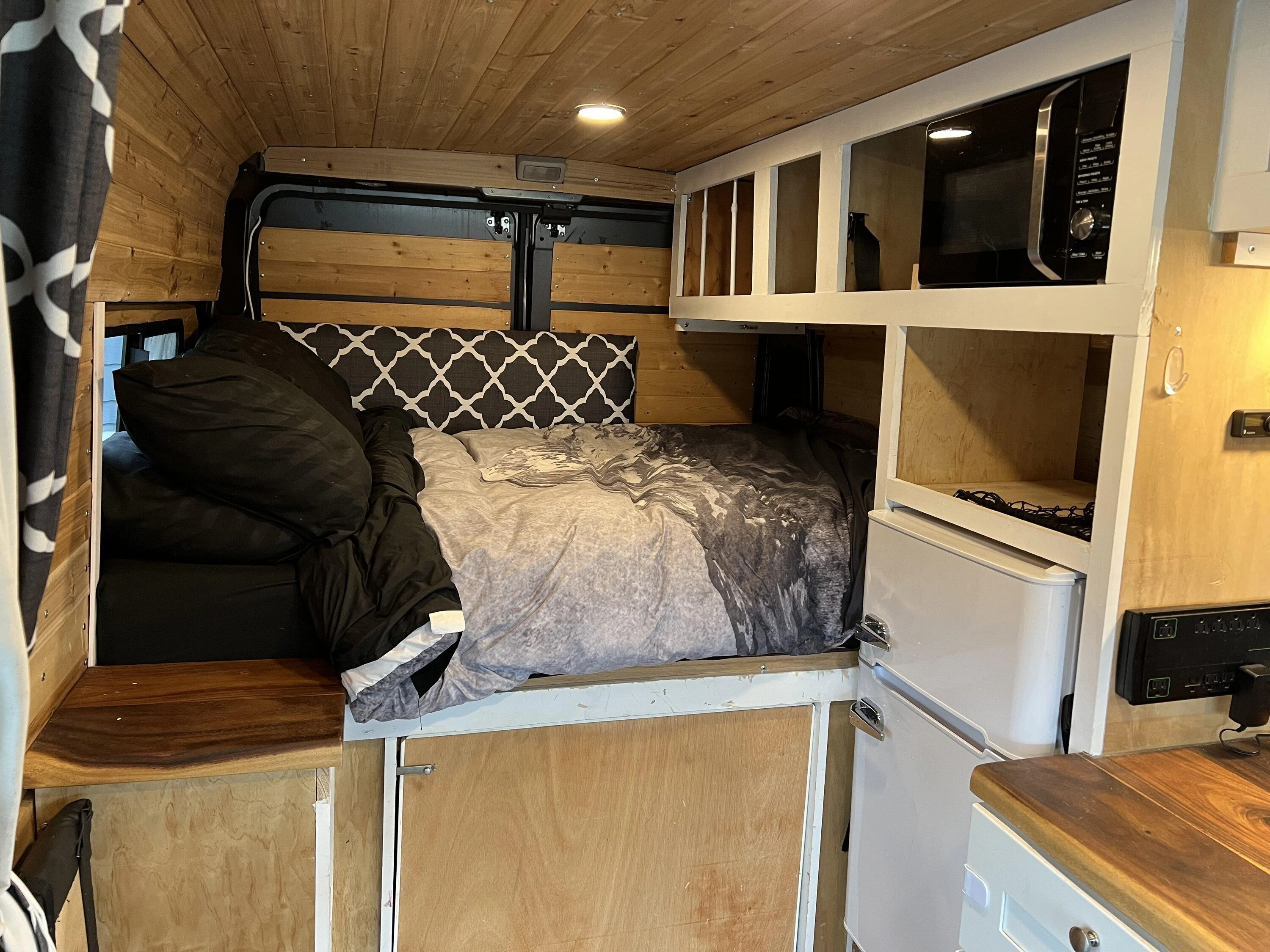 IKamper X-Cover 2.0 Mini RTT (roof top tent) on my R1T | Rivian Forum ...