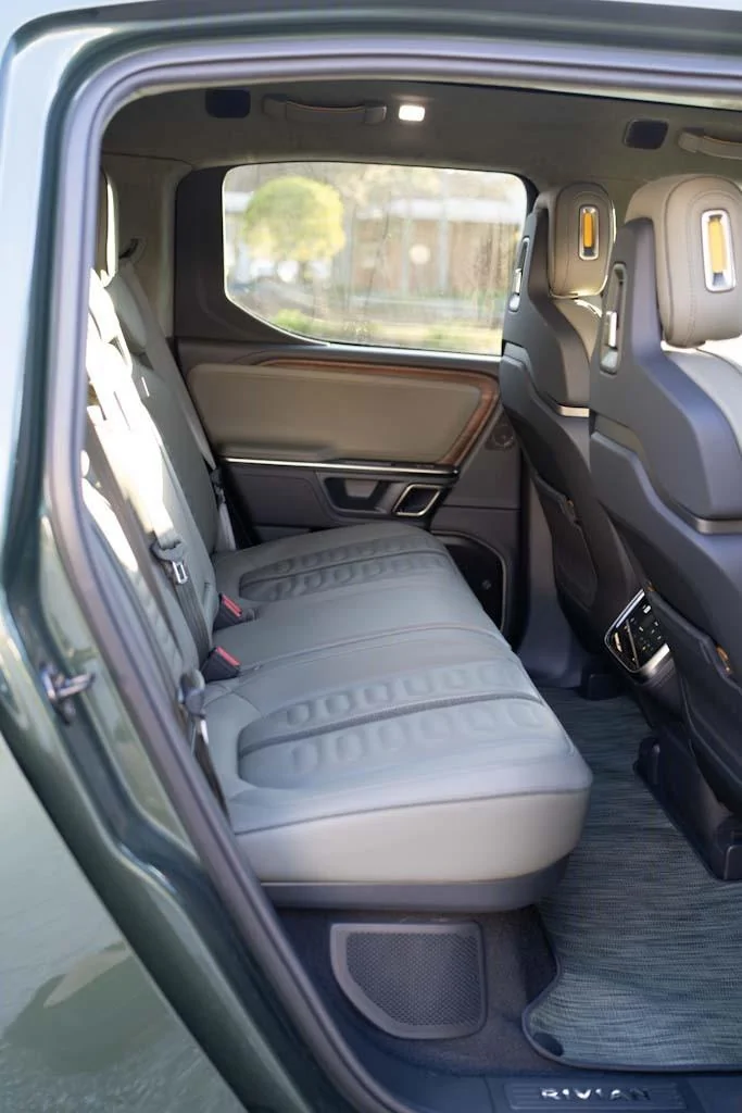Rivian Forest Edge Interior: A Deep Dive Into Sustainable Luxury ...