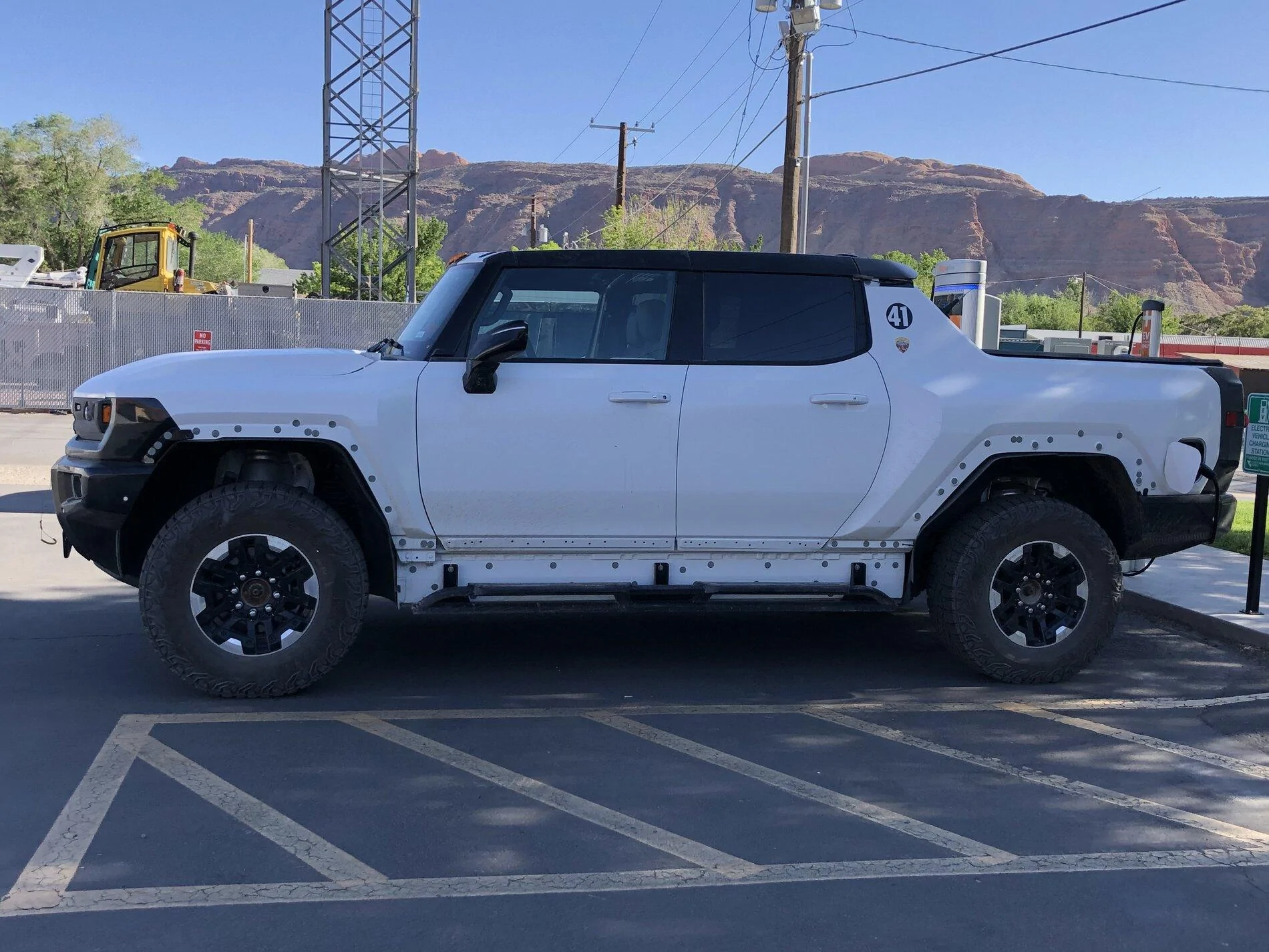 The Competition Spotted - GMC Hummer EV | Rivian Forum - R1T R1S R2 ...