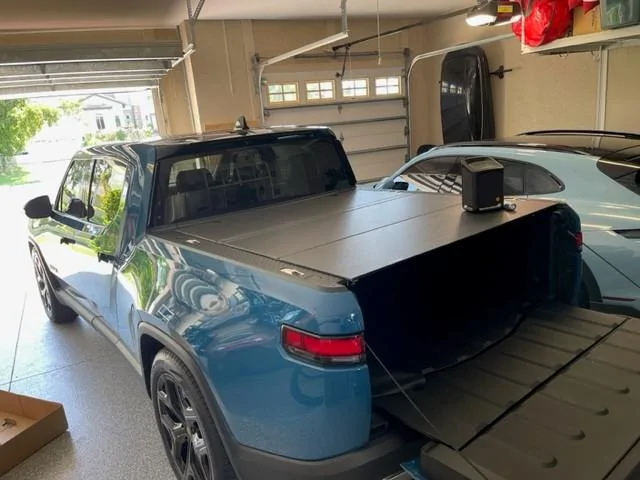 22-ON Rivian R1T 4ft 6in Box (w/ OEM tonneau track) by Agricover | Page ...