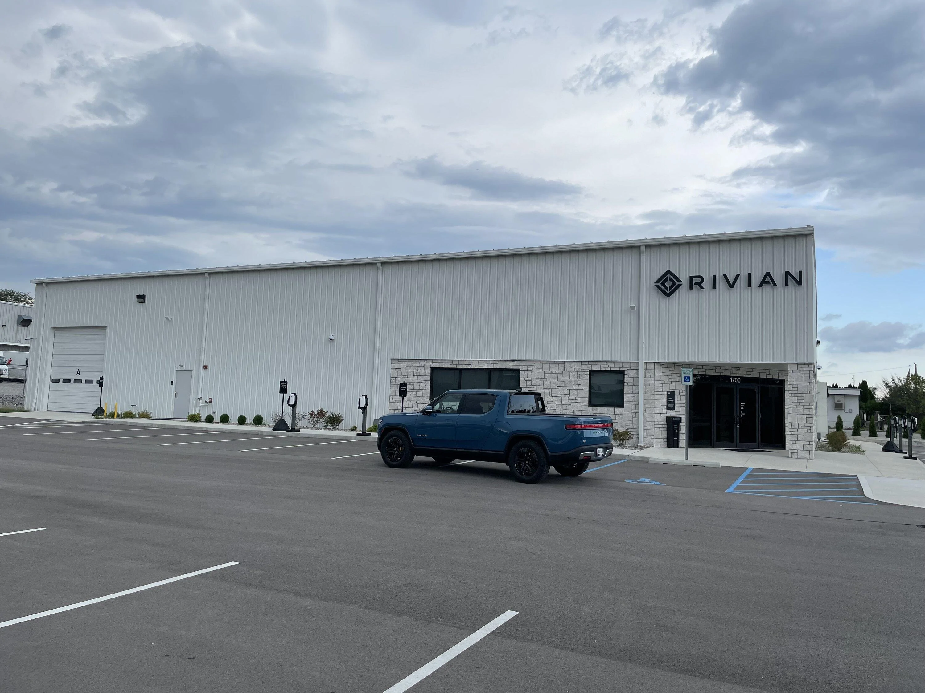 Rivian Service Centers / Retail Locations List / Other Facilities (Pics ...