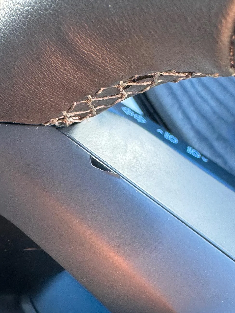 Peeling steering wheel | Rivian Forum - R1T R1S R2 R3 News, Specs ...