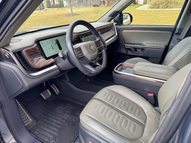 Texas - For Sale: 2022 R1T El Cap Granite w/ Forest Edge Interior, 26k ...