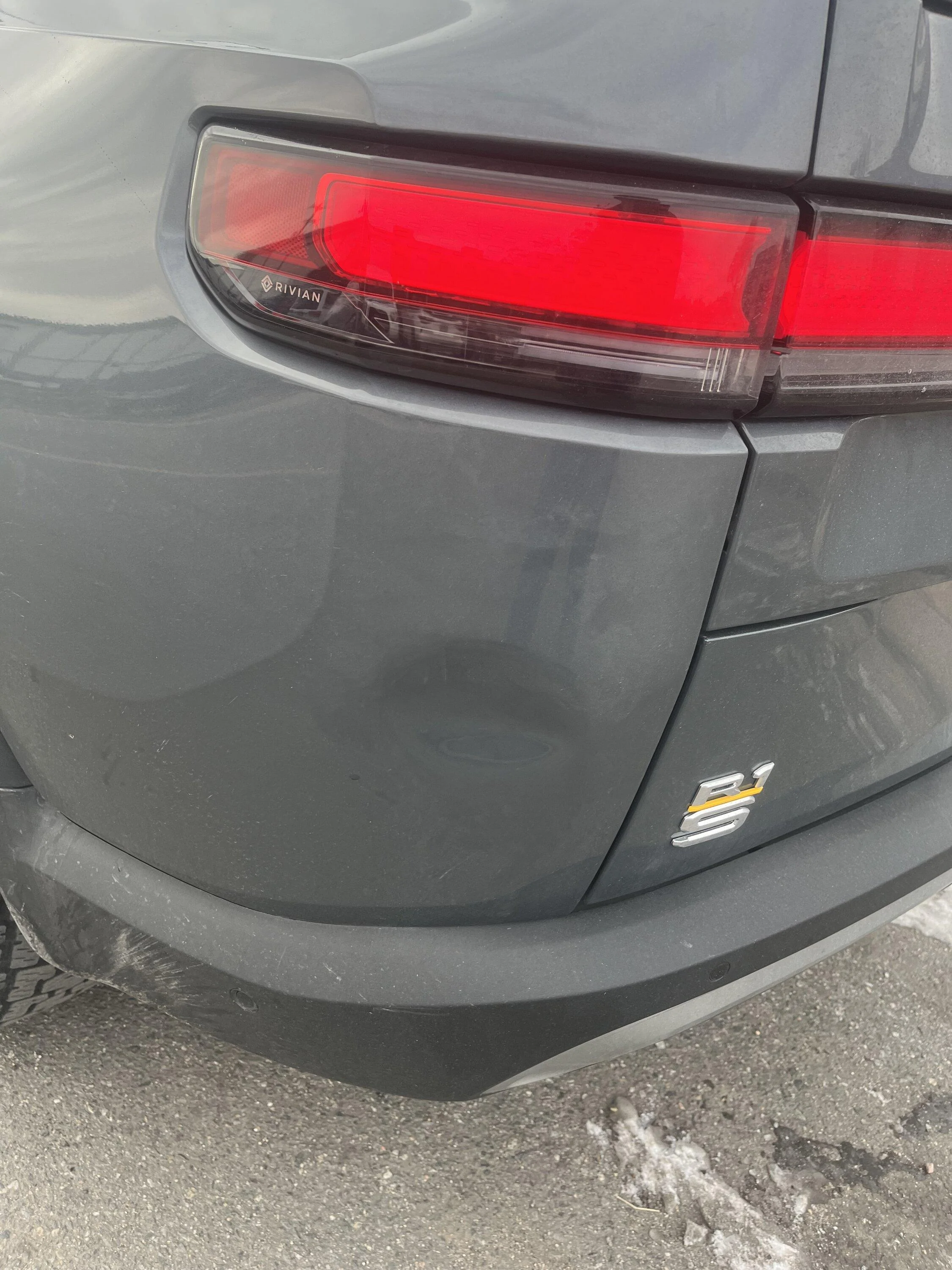 First dent - any trouble accessing behind the quarter panel ...