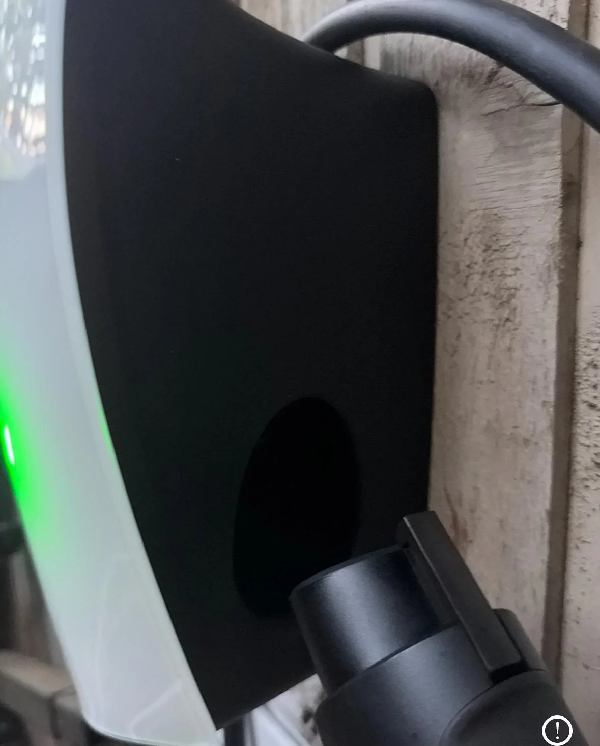 Have power sharing between v3 Tesla Universal Wall Connector (NACS ...