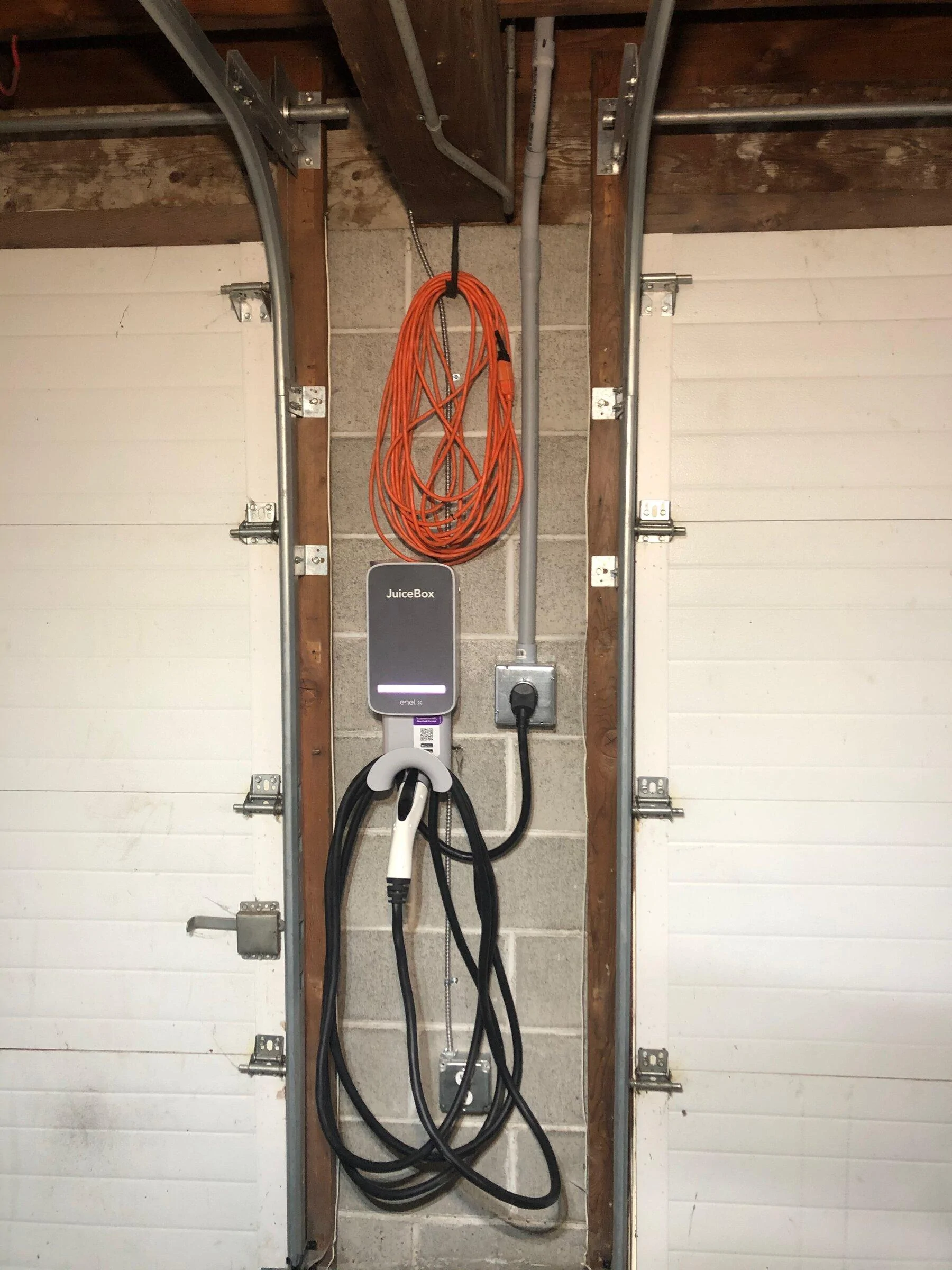 Juicebox 48 Load Sharing Setup | Rivian Forum - R1T R1S R2 R3 News ...