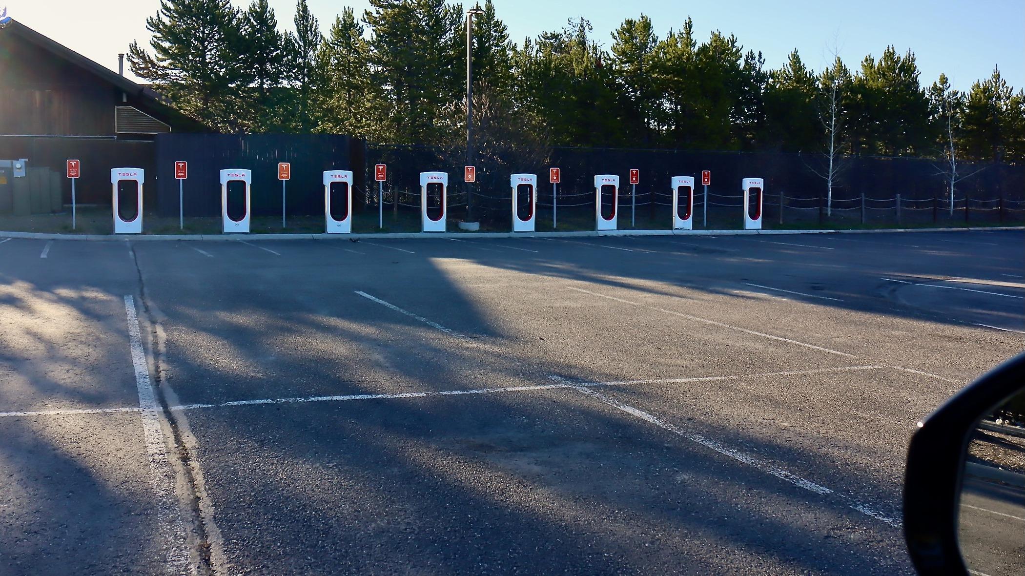 Tesla V3, V4 Superchargers and RAN Stations Map (kml for Google Earth ...