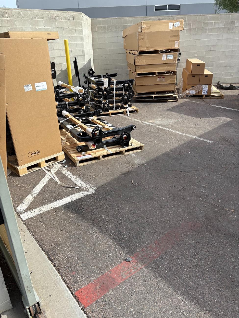 subframe party ? | Rivian Forum - R1T R1S R2 R3 News, Specs, Models ...