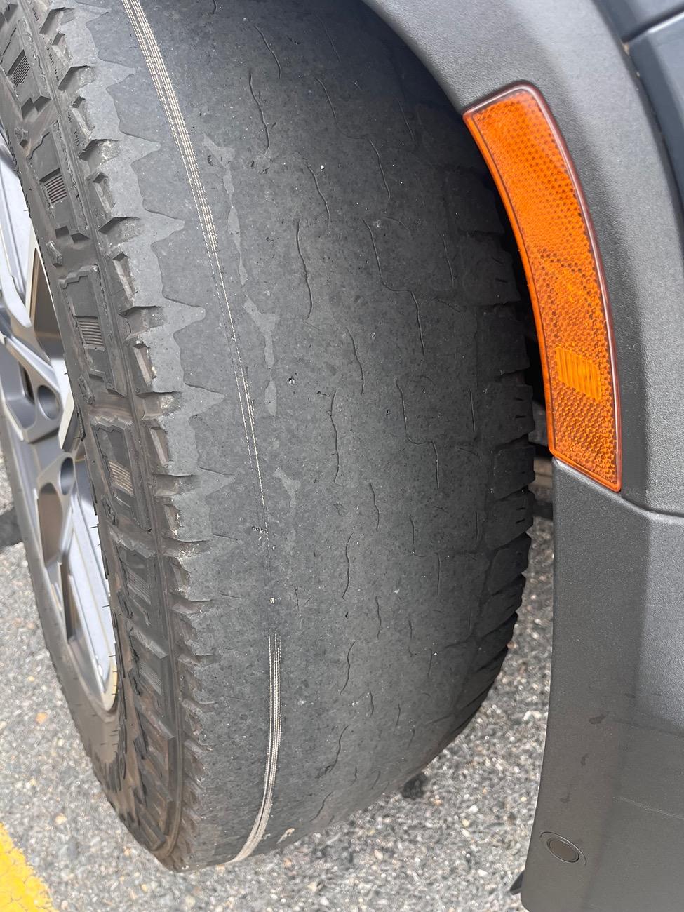 20" Nitto Recon Grappler AT tires 25% more efficient than Pirelli OEM ...