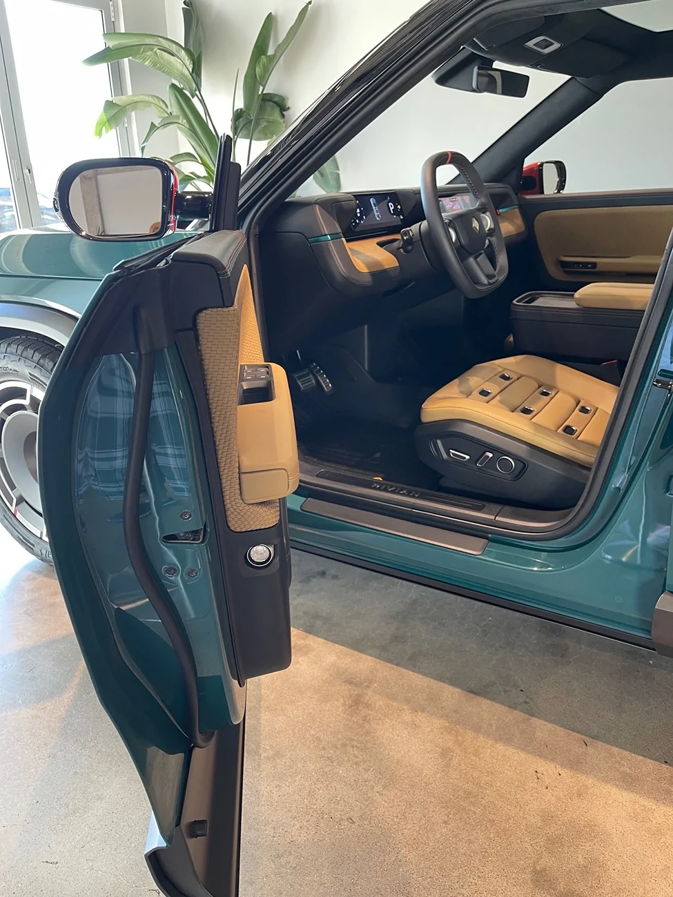 R3X Sneak Peek | Page 3 | Rivian Forum - R1T R1S R2 R3 News, Specs ...