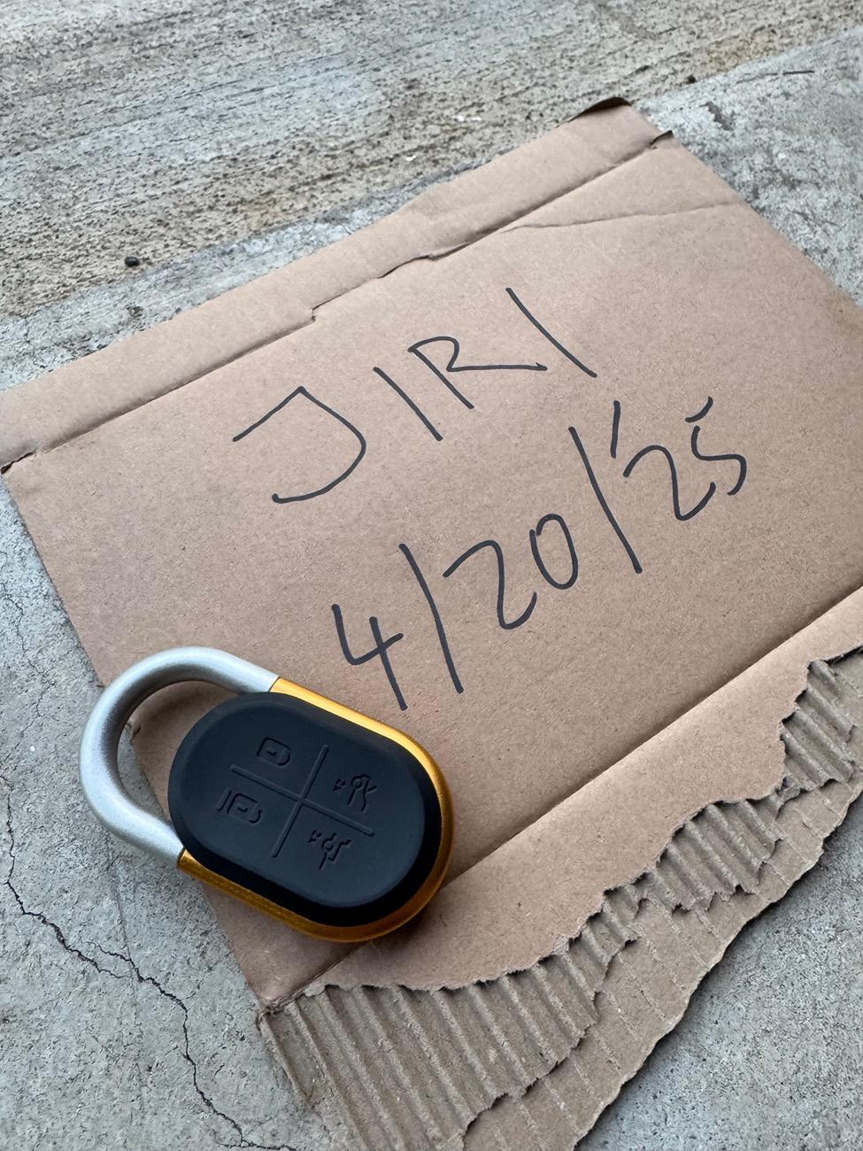 Maryland - Gen 1 R1T key - like new | Rivian Forum - R1T R1S R2 R3 News ...