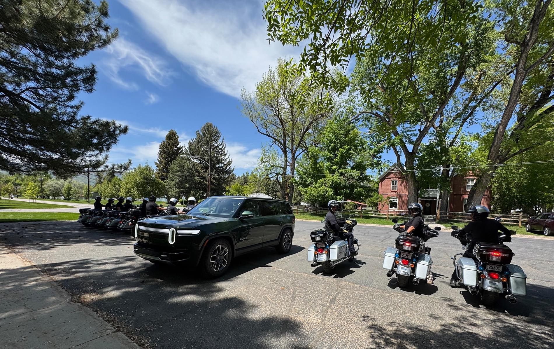 📸Post Your June Rivian Photos Here! (RWCev ROTM Giveaway Contest ...