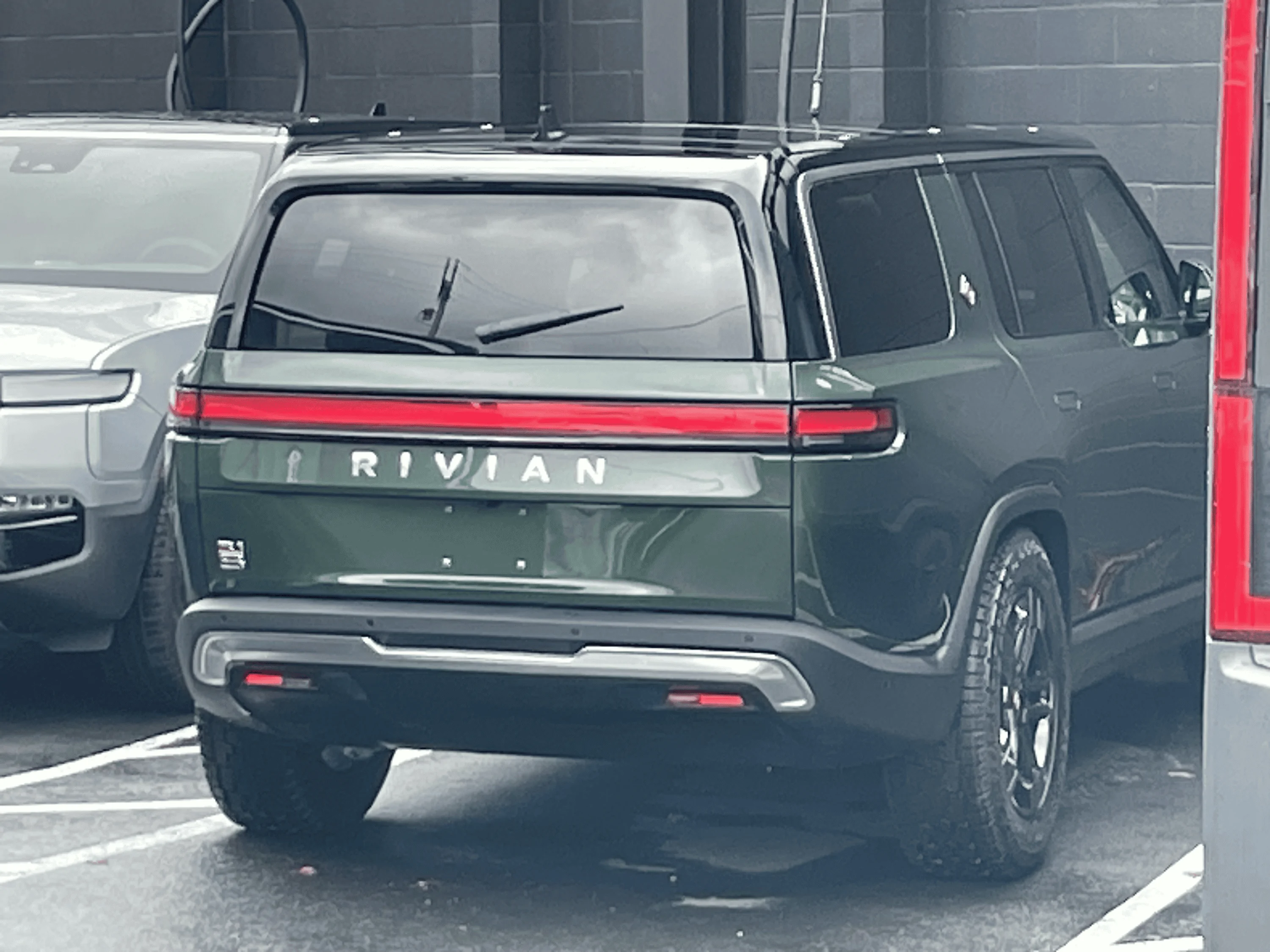 R1S Shop access live with lots of inventory! | Page 212 | Rivian Forum ...