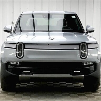 Can you open the tailgate (rear door that swings up) from the app ...