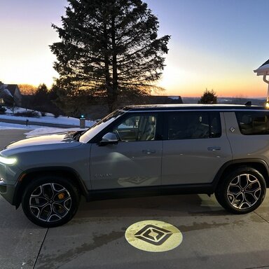 'Heavy Truck' License Plates? | Rivian Forum - R1T R1S R2 News, Specs ...