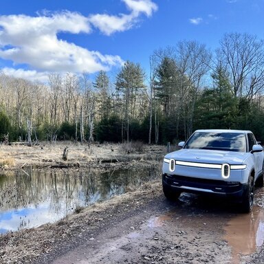 R1T Towing A Polaris Ranger XP Kinetic To Poolsville | Rivian Forum ...