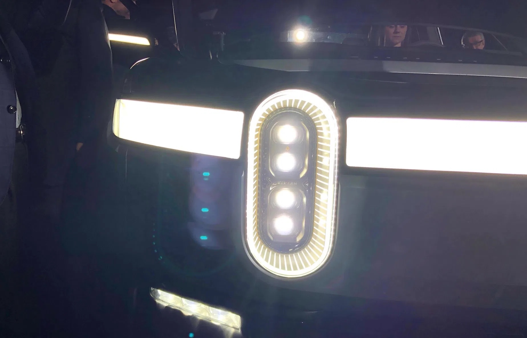 Rivian confirms dynamic headlights which move for curves and turns ...