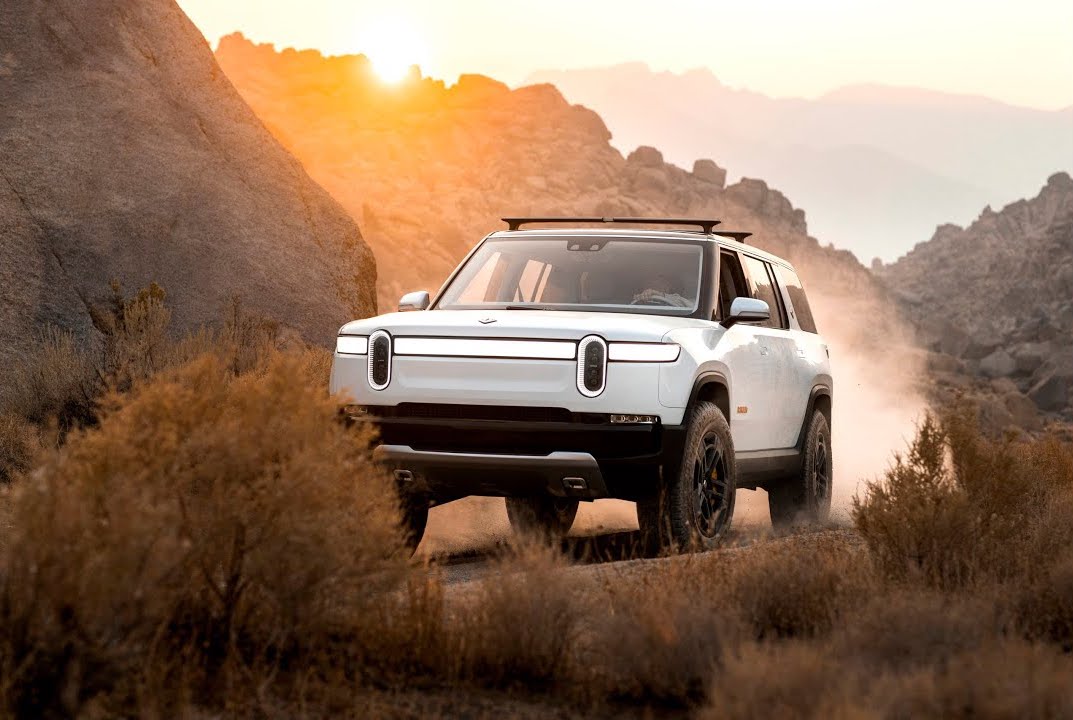 Rivian Performance Action (Fan-Super-Cut) | Rivian Forum - R1T R1S R2 ...