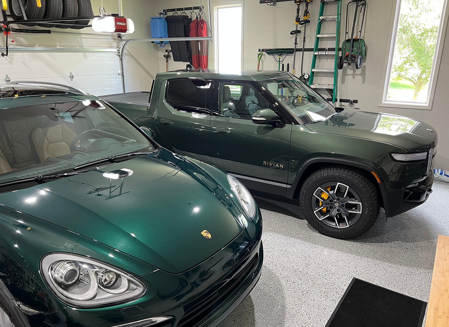 A few thoughts & photos 24 hours into Forest Green R1T ownership ...