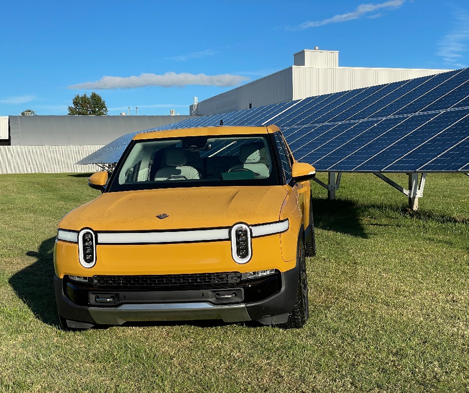 Rivians Arrive at IIHS For Crash Testing. R1T Side Crash Test Begins ...