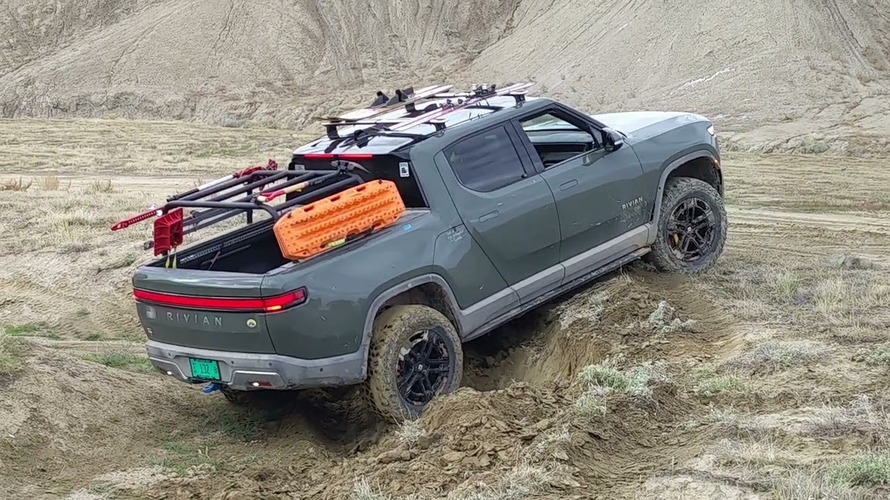 Video of R1T in offroad recovery training class | Rivian Forum - R1T ...