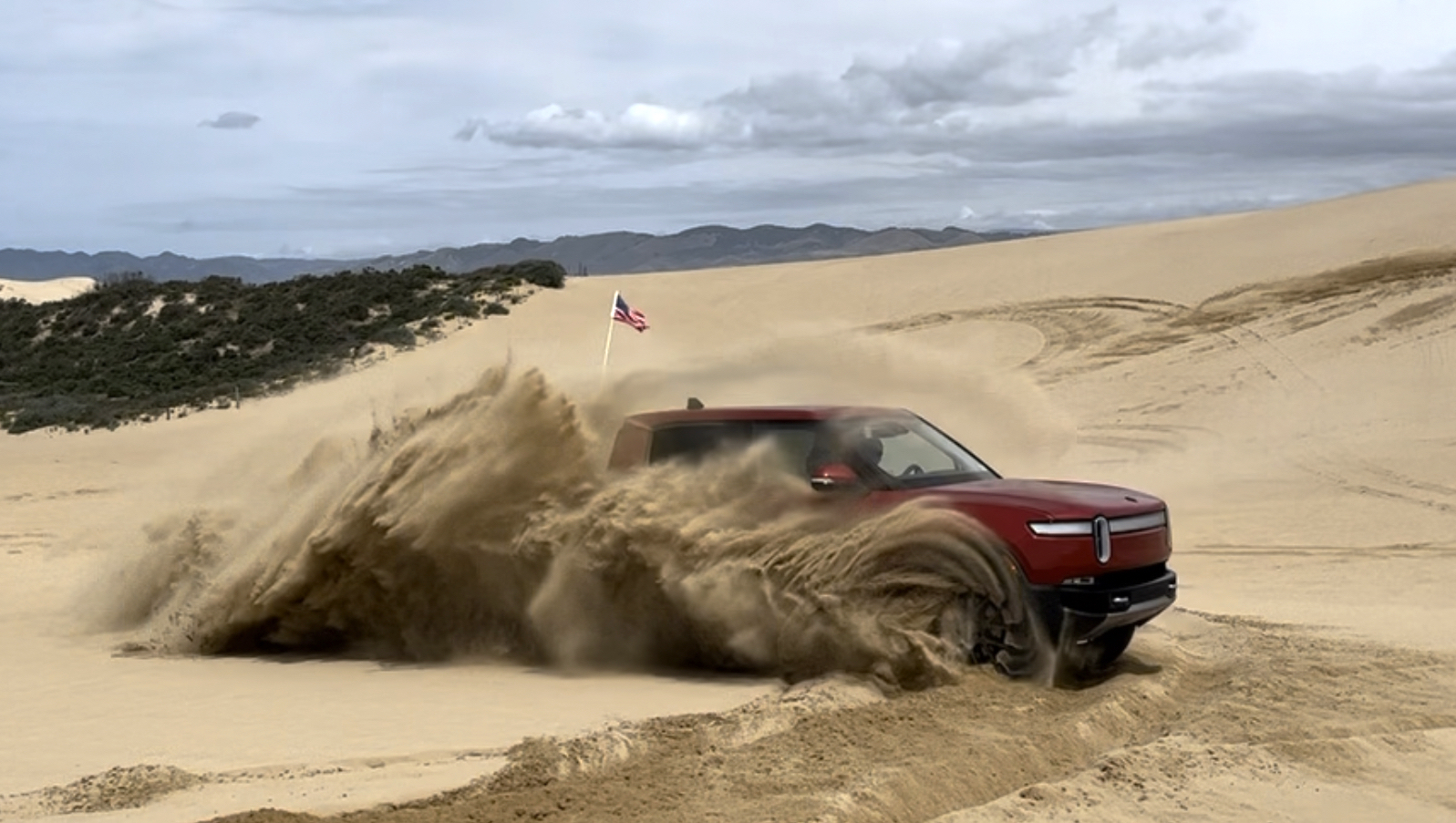 R1T returns to the sand dunes at Pismo Beach | Rivian Forum - R1T R1S ...