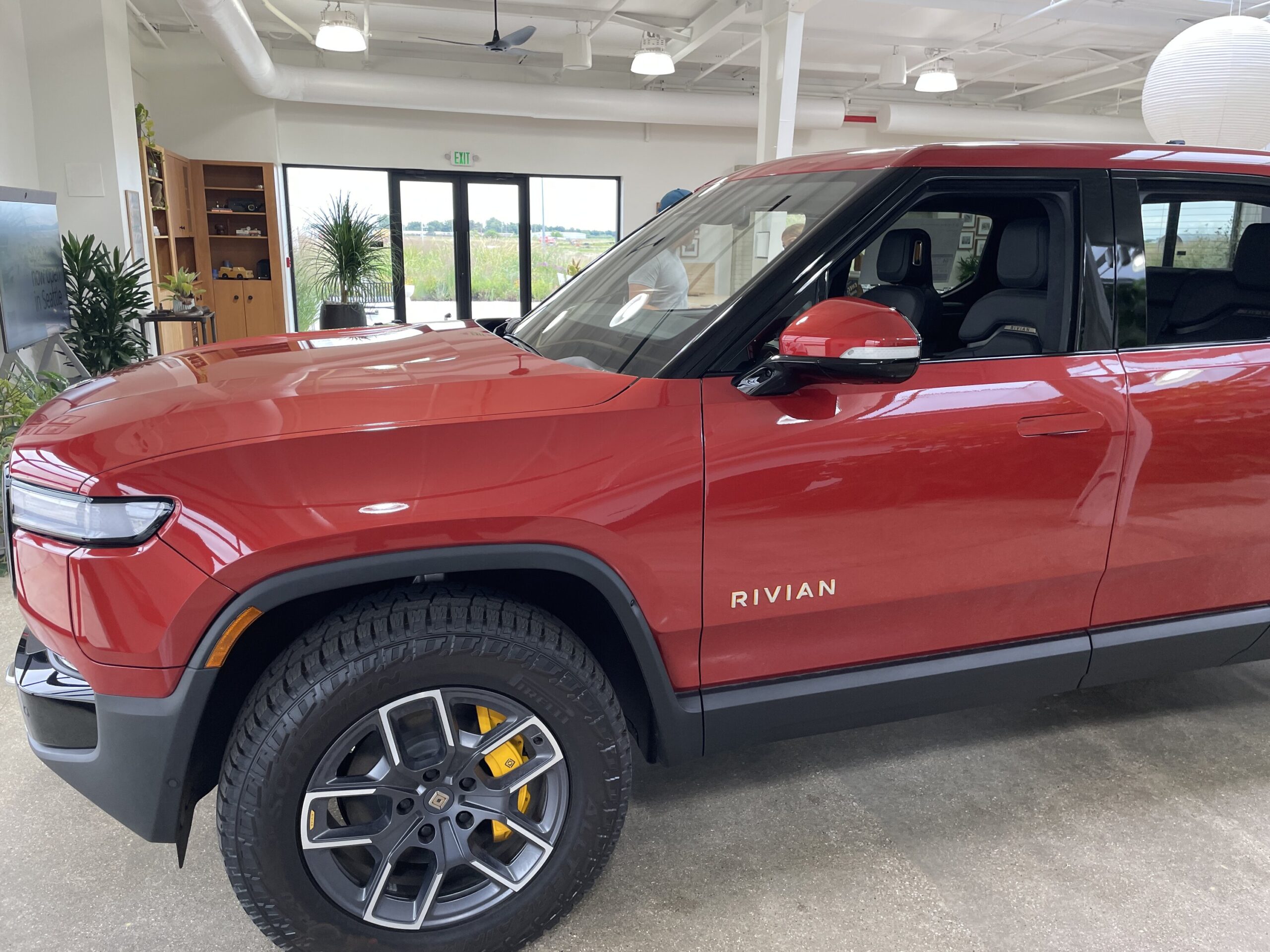 Delivery Day at Normal with Factory Tour | Rivian Forum - R1T R1S R2 R3 ...