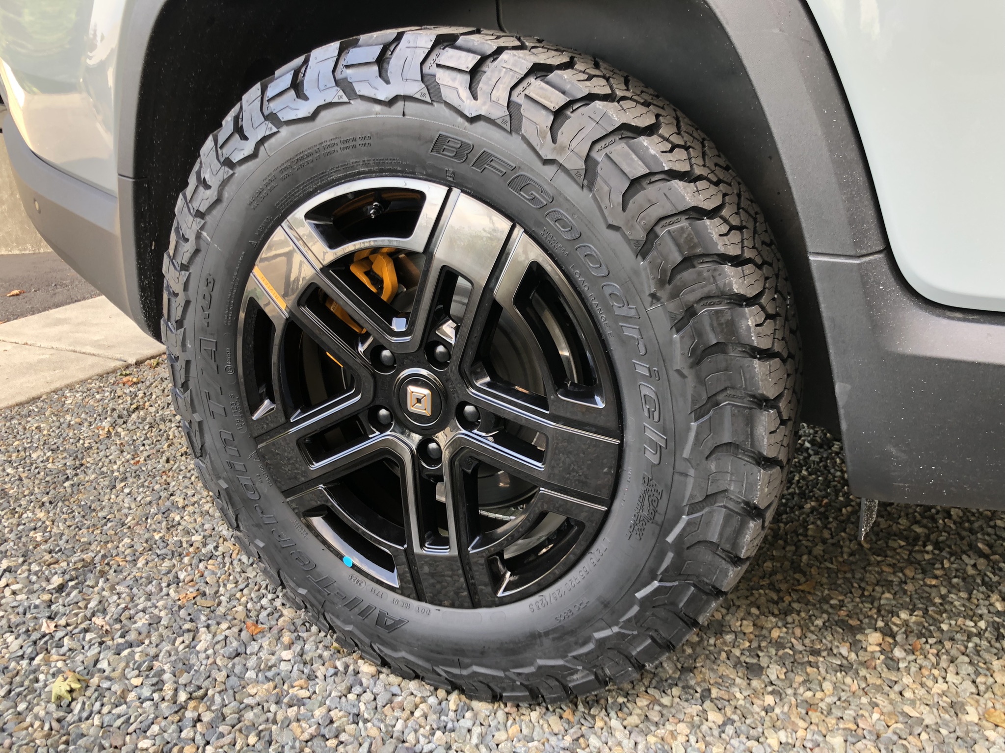 KO3 tires installed on Rivian R1T! | Rivian Forum - R1T R1S R2 R3 News ...