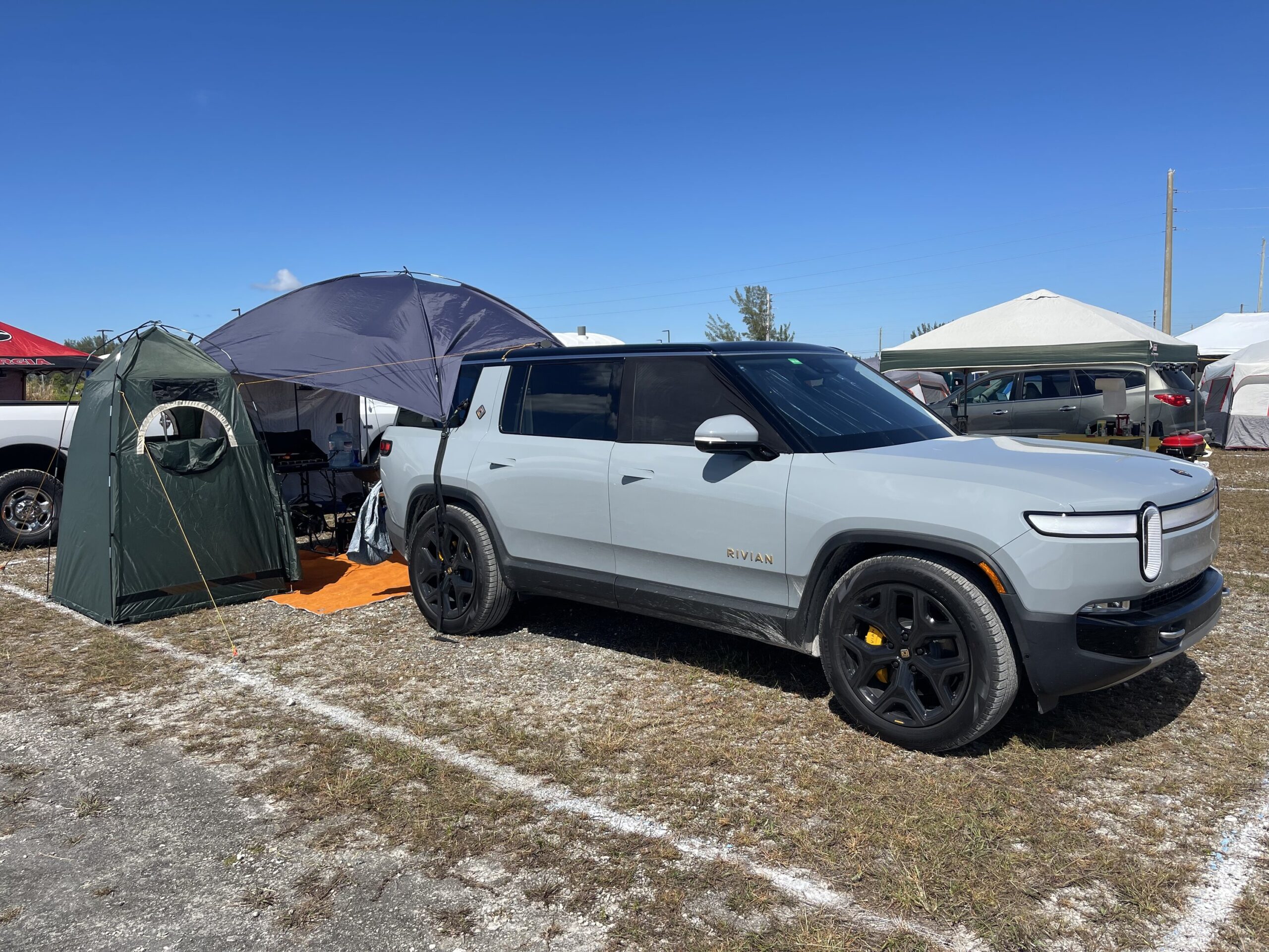 R1S car camping = successful experience | Rivian Forum - R1T R1S R2 R3 ...