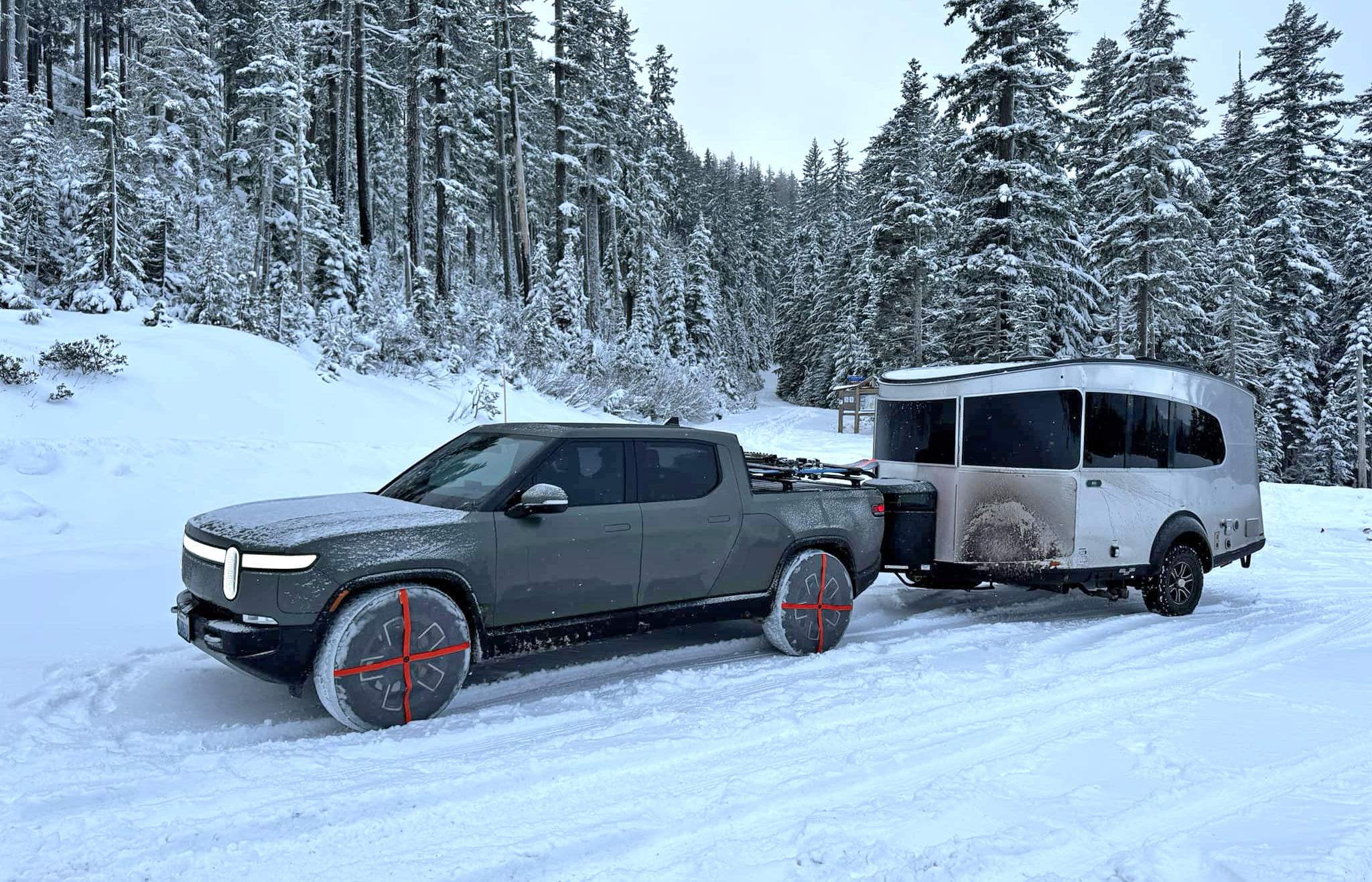 Autosocks experience & towing in the snow | Rivian Forums - R1T R1S R2 ...