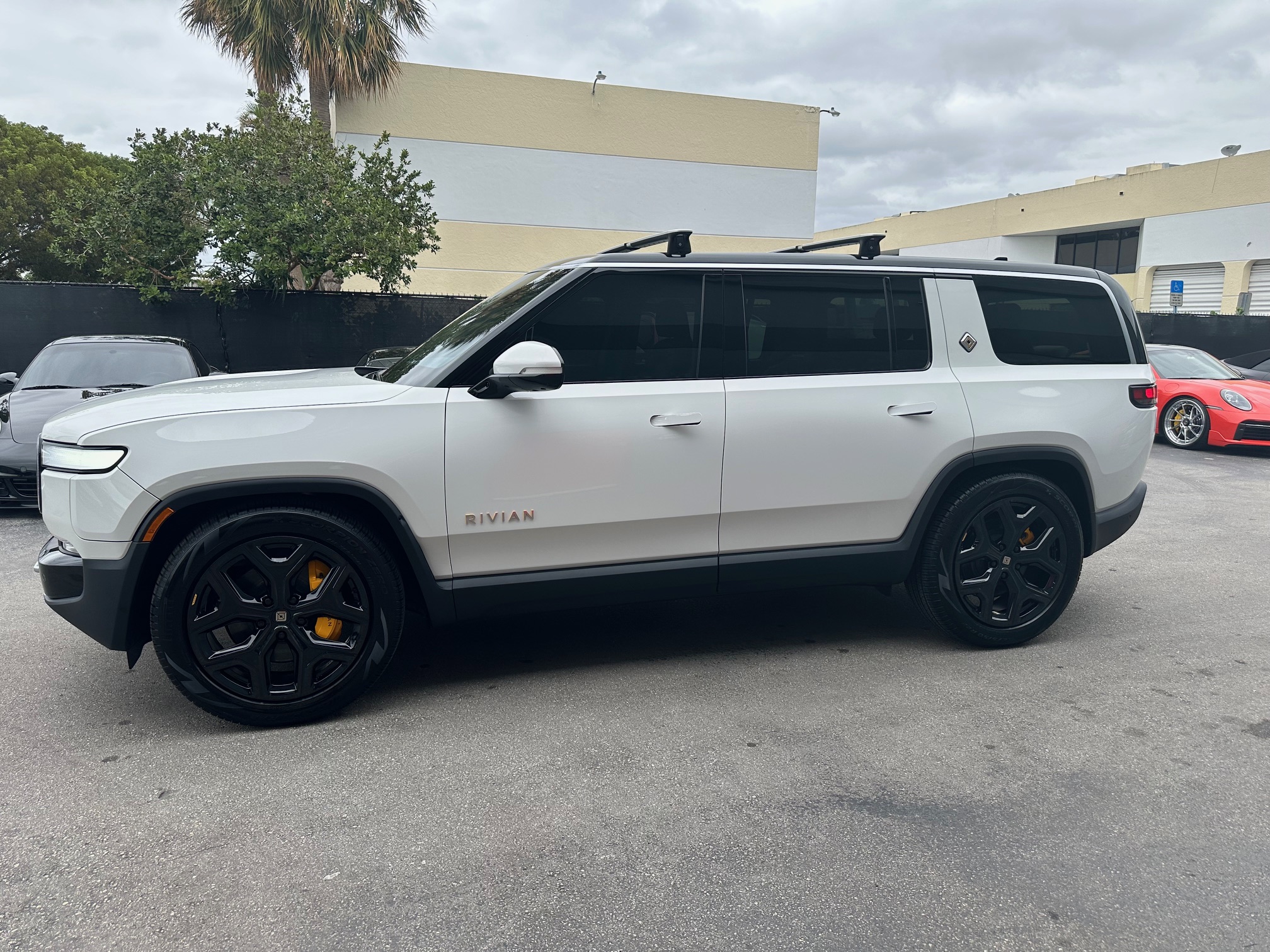 My New RIS Review (First 1k miles) | Rivian Forum - R1T R1S R2 R3 News ...