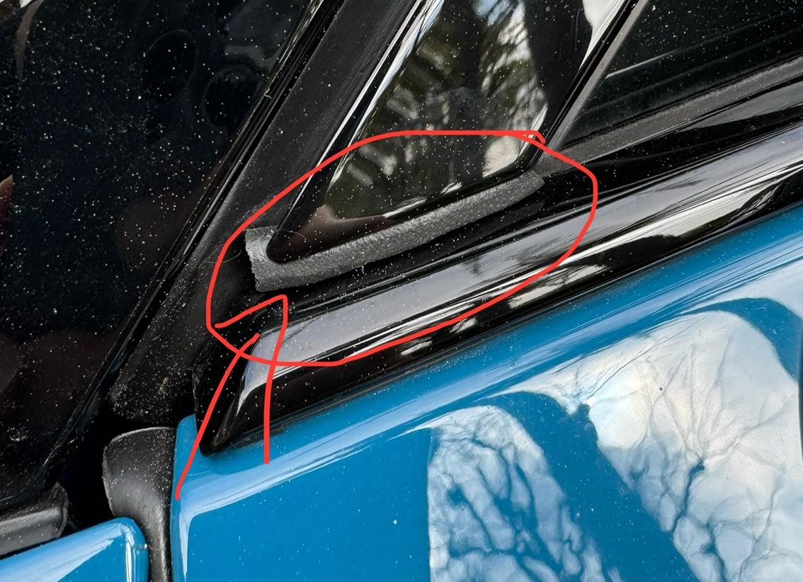Resolved (my) excessive wind noise 2023 R1T (cause: corner window ...