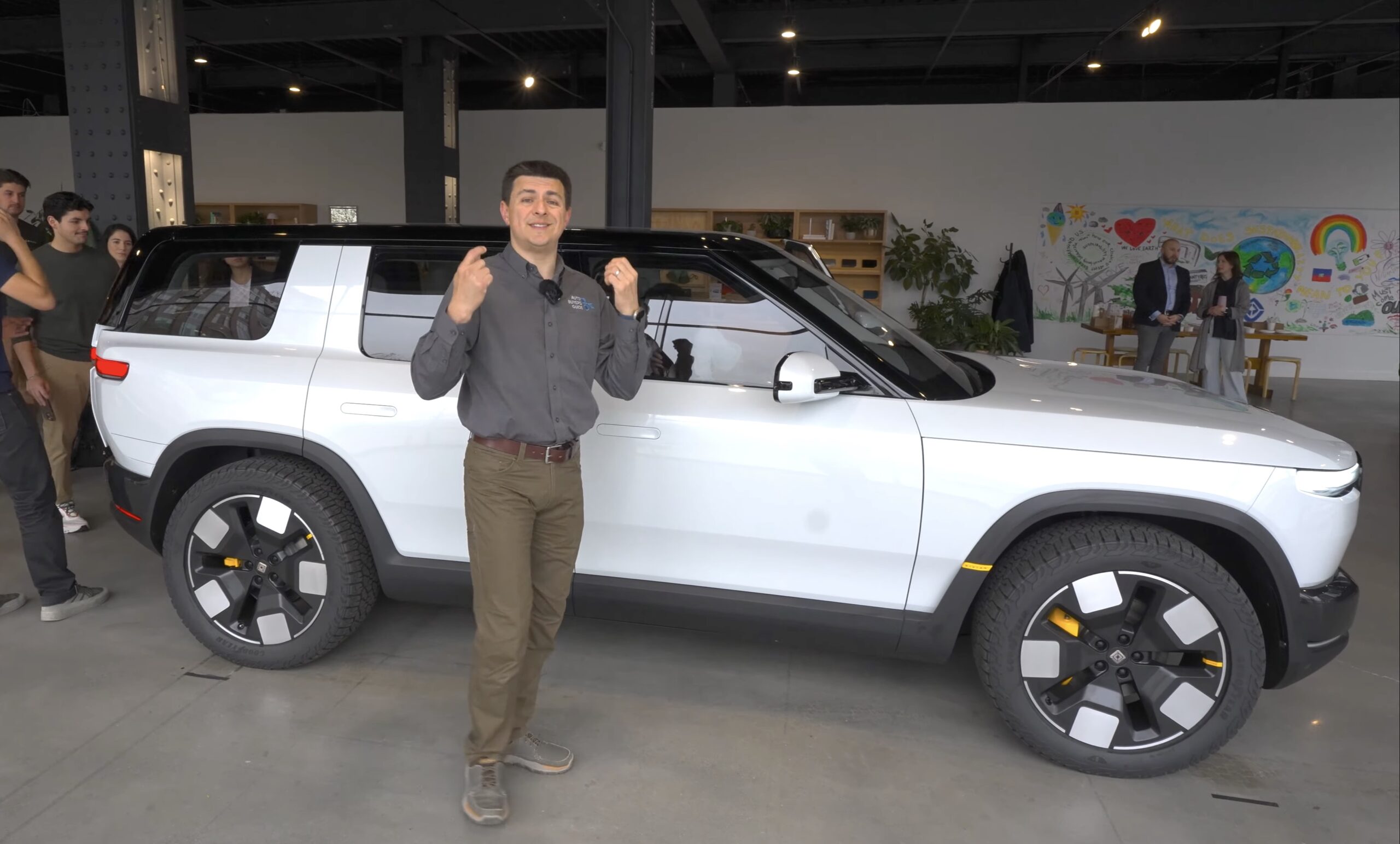 R2 hands-on video by Alex on Autos in NYC | Rivian Forum - R1T R1S R2 ...