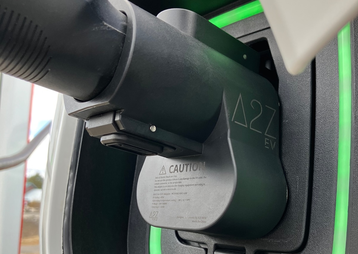 First Charge with A2Z NACS to CCS adapter (success!) | Rivian Forum ...