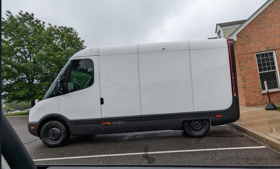 US Postal Service Tests RDV 500 Van | Rivian Forum - R1T R1S R2 R3 News ...