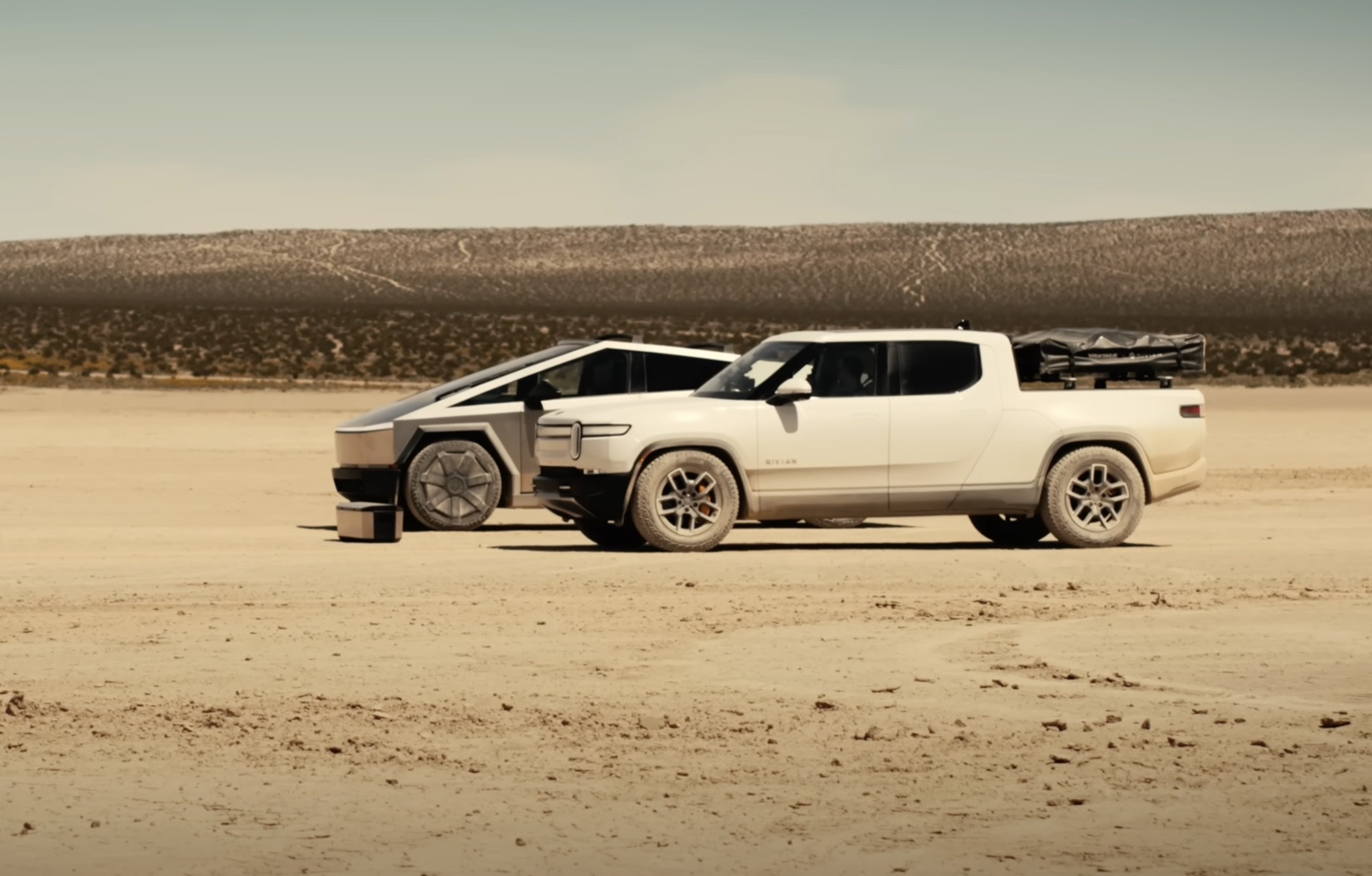 Tesla Cybertruck vs Rivian R1T: Off-Road Drag Race! | Rivian Forum ...