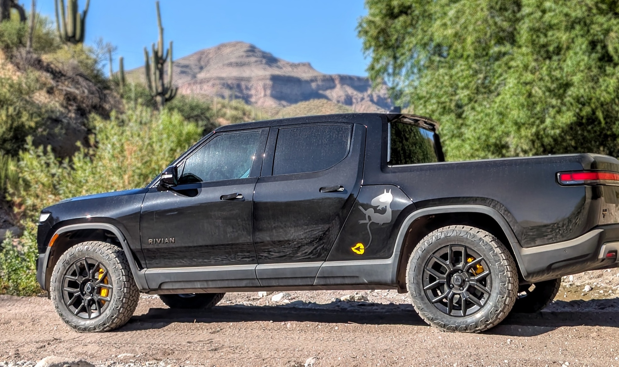 EV Sportline R600 wheels + Toyo Open Country A/T III EV tires on R1T ...