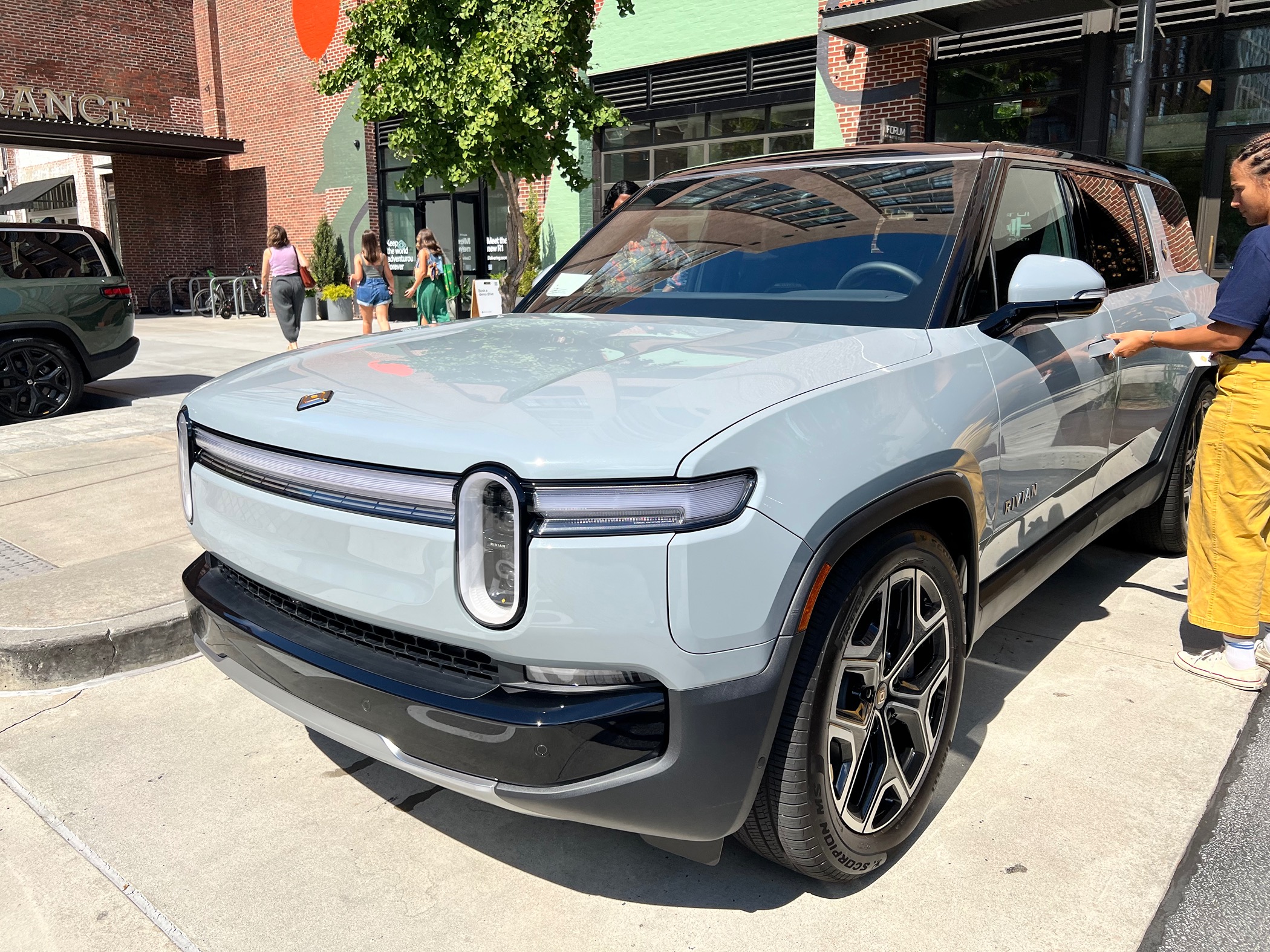 Gen2 R1S Driving Impressions… | Rivian Forum - R1T R1S R2 R3 News ...