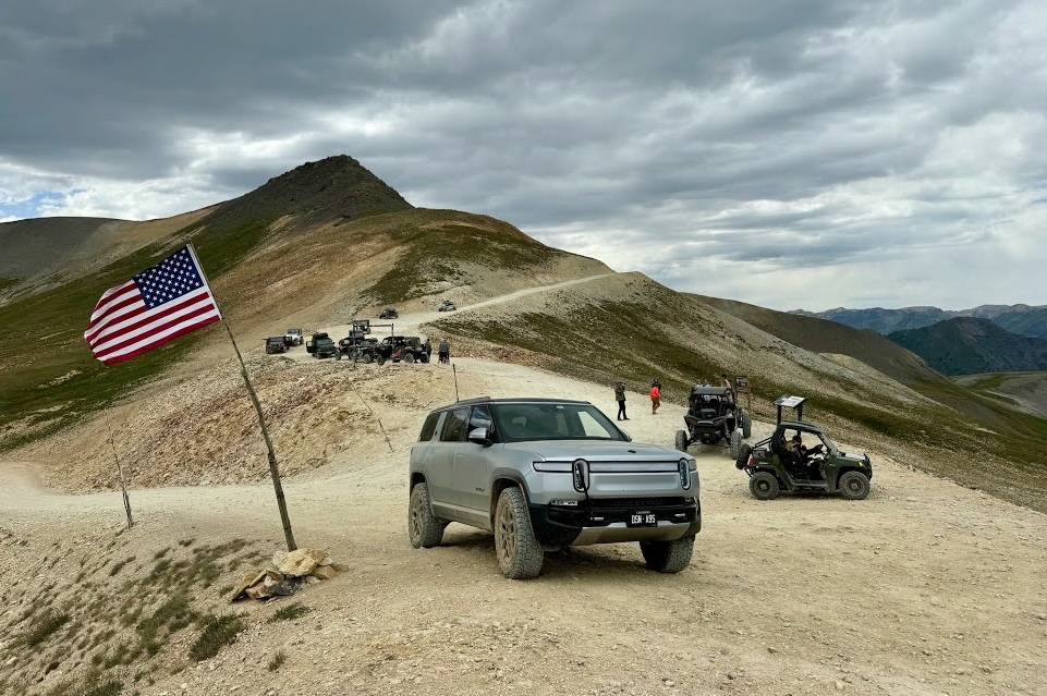 Off-roading the Alpine Loop, Colorado. R1S 360 4K | Rivian Forum - R1T ...