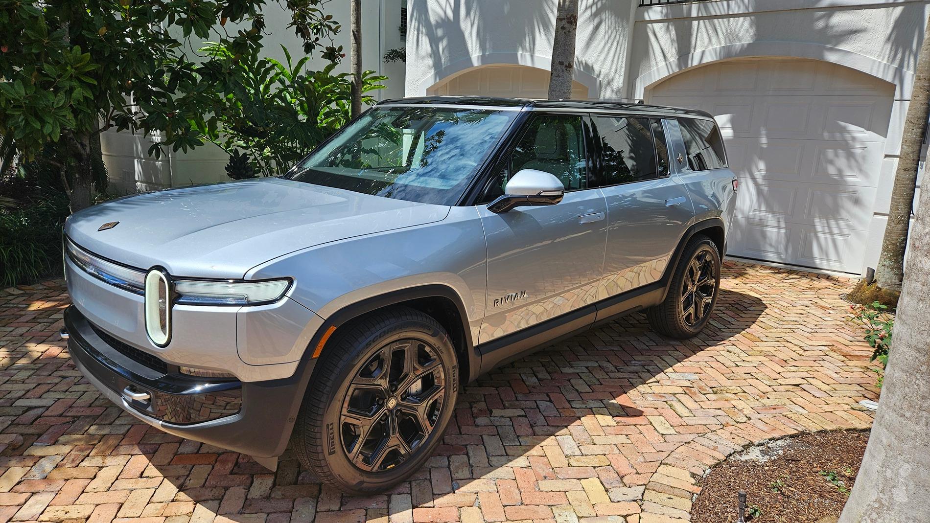 2025 R1S Dual Max Pack - New owner initial review | Rivian Forum - R1T R1S R2 R3 News, Specs ...