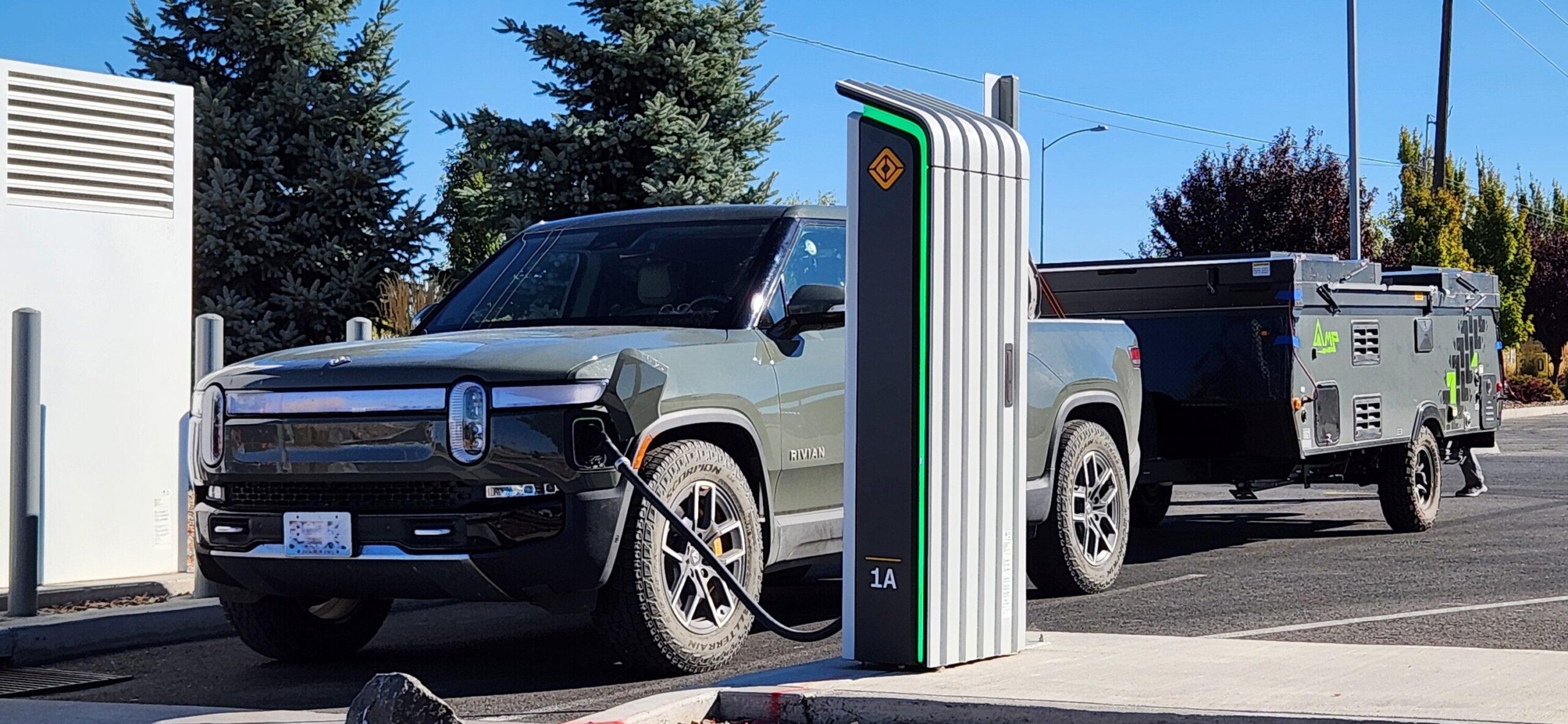 Newberry Volcano Oregon Trip Towing "All-Electric" Aliner AMP | Rivian ...
