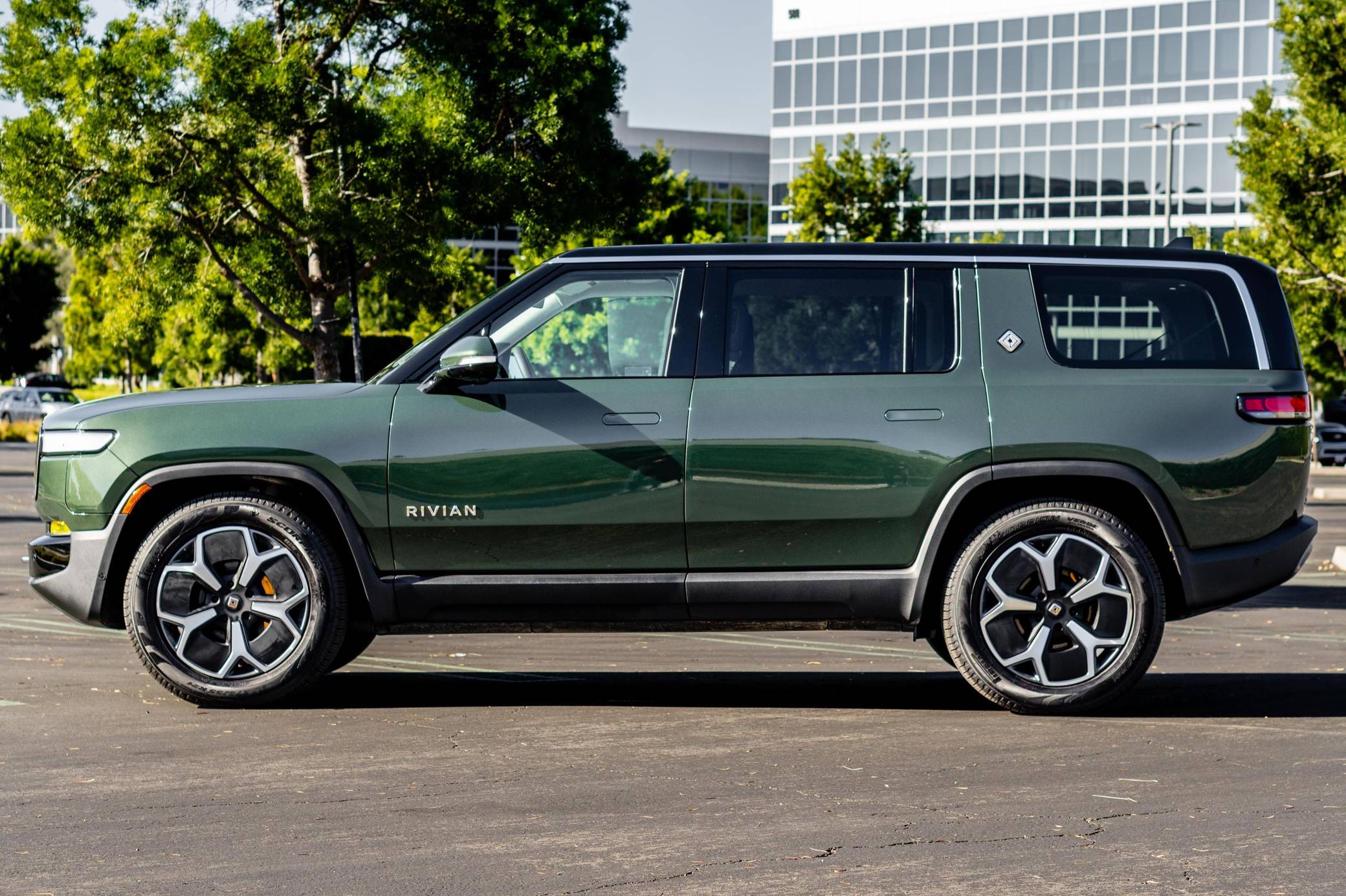 2024 R1S - The Suburban Mom Review | Rivian Forum - R1T R1S R2 R3 News ...