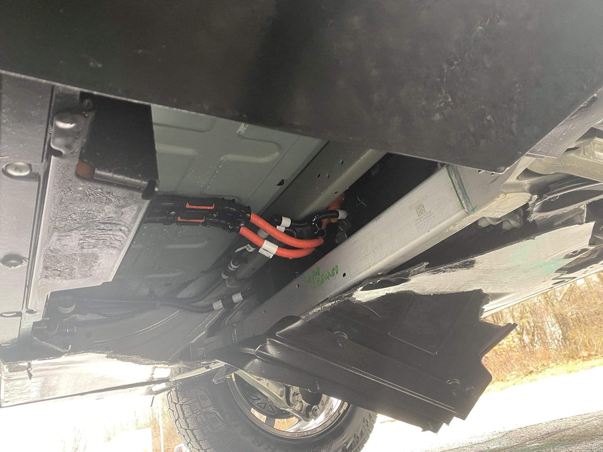 Gen2 R1 Fuses and eFuses Info & Locations | Rivian Forums - R1T R1S R2 ...