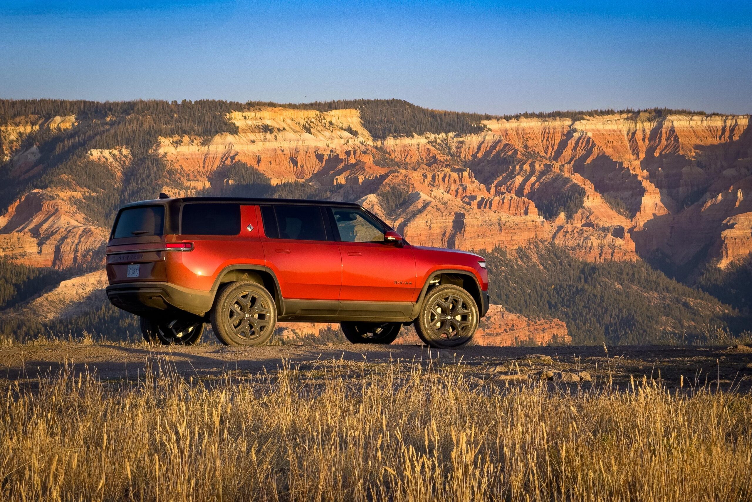 Gen 2 R1S Large - From 14ft elevation to 10,000ft - 1100 mile round ...