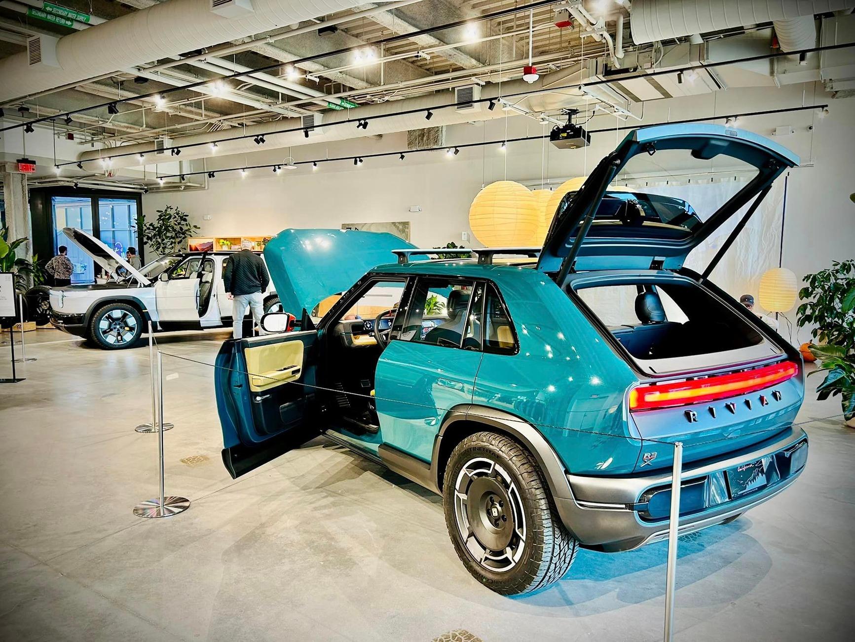 R2 and R3X are at new Boston Rivian Space | Rivian Forum - R1T R1S R2 ...