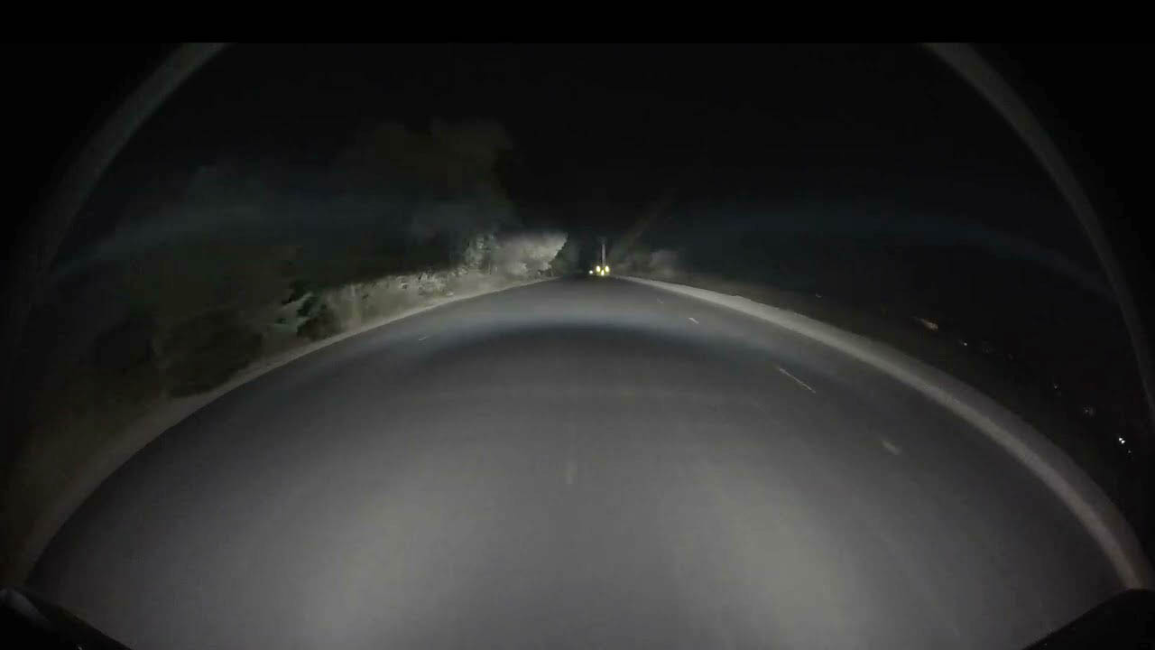 Gen 2 Rivian Dynamic Headlight Animation in Action (Video) | Rivian ...